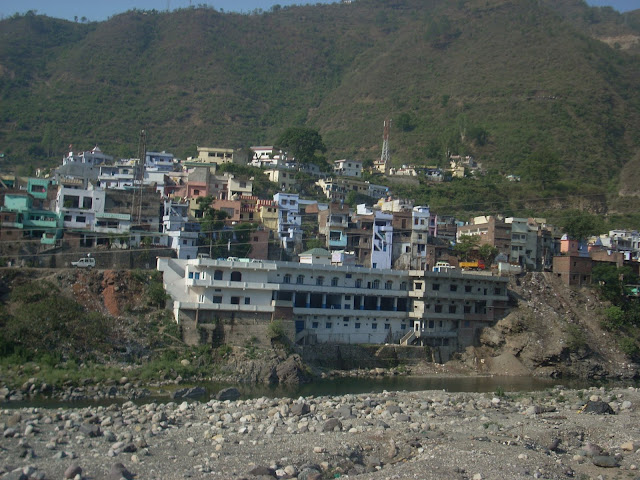 Villages and towns of Uttaranchal: Uttaranchal Town: Satpuli