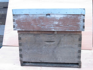 Bee Hive Journal - Help and advice for beekeepers