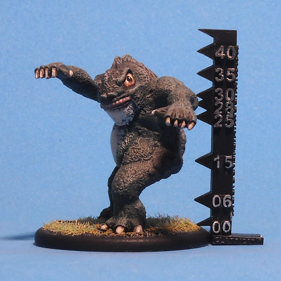 Roebeast's Magical House of Sunshine: Giant Deep One Now For Sale