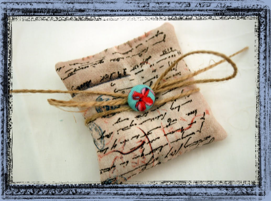 The Red Door Studio: A Mini Square Scented Sachet Tutorial