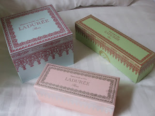 Eats, drinks and reads: Laduree Boxes!
