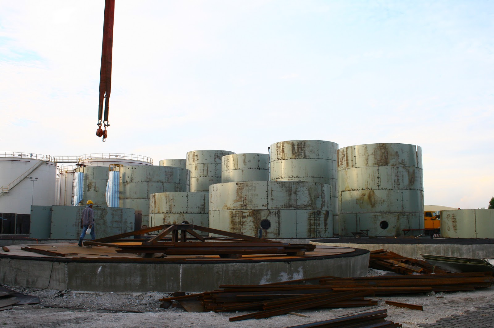 Believe me. Its my style.: Tank Storage Erection: Summary Part 1.