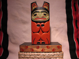 Fred Fulmer Tlingit Carver: Bear House Post