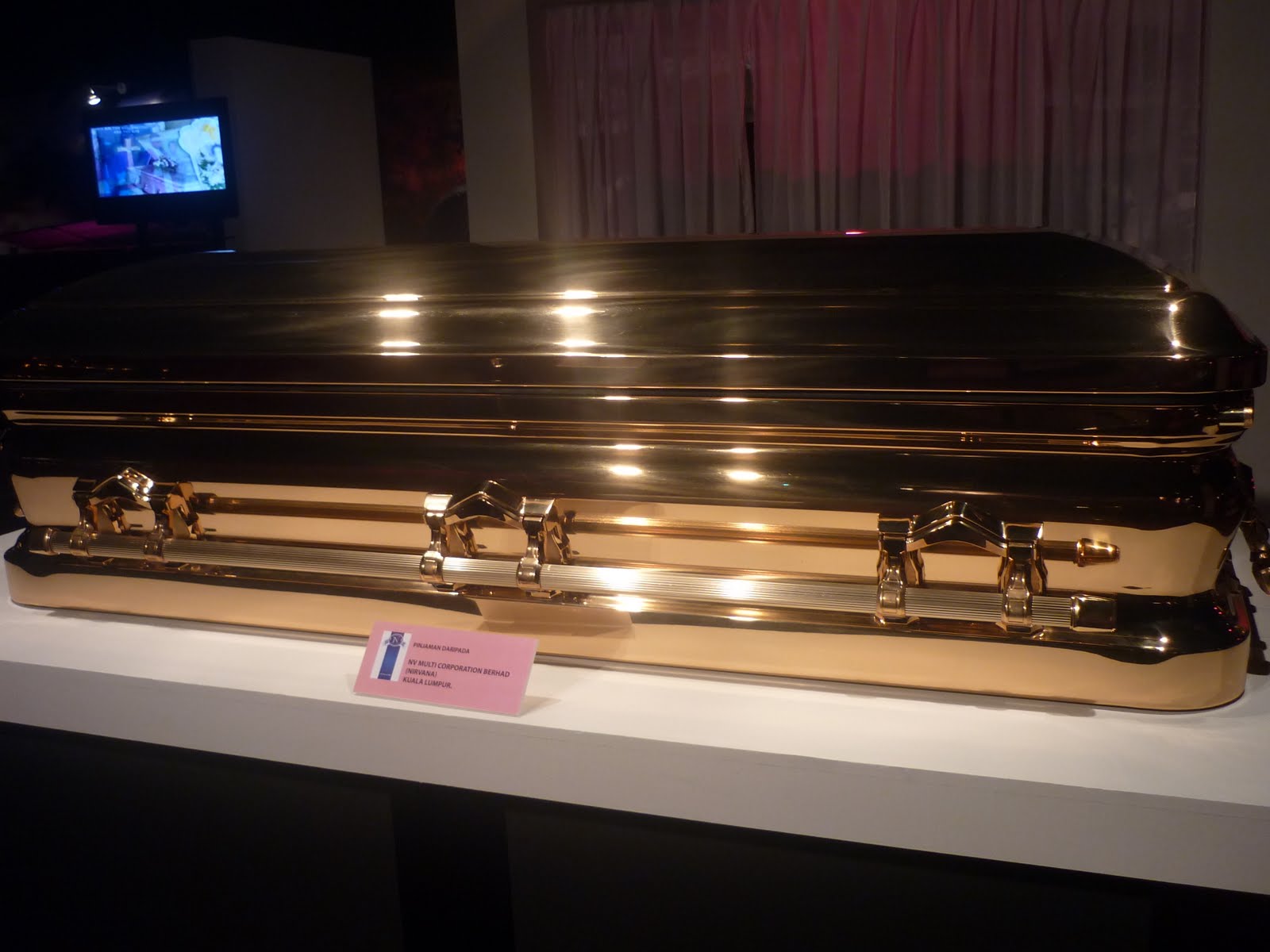 Salam Dari Puncak: Pameran Keranda 'Tradisi & Misteri'