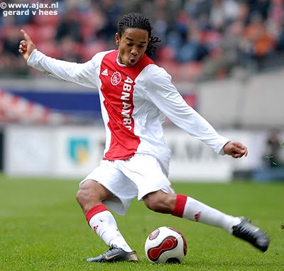 Asian42: Emanuelson Ajax Wallpapers