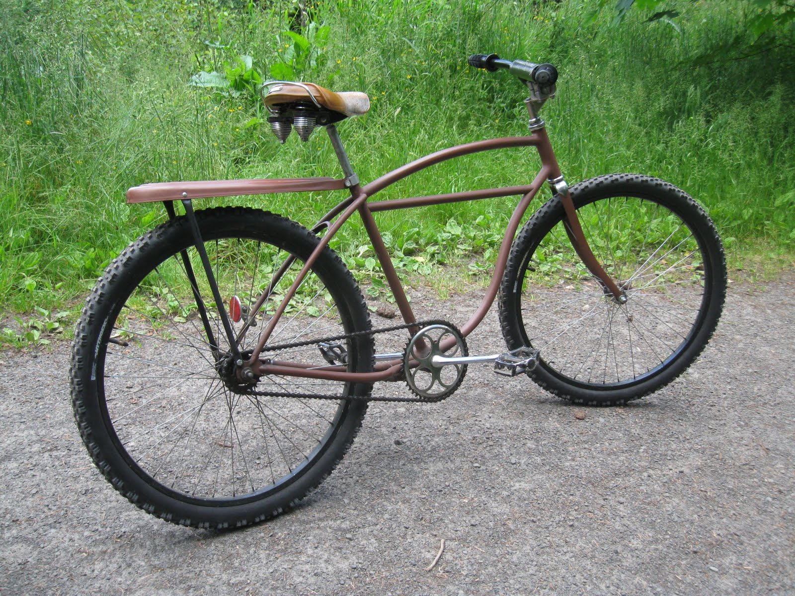 1952 Schwinn Klunker | Lowrider bike, Simple bike, Urban bike