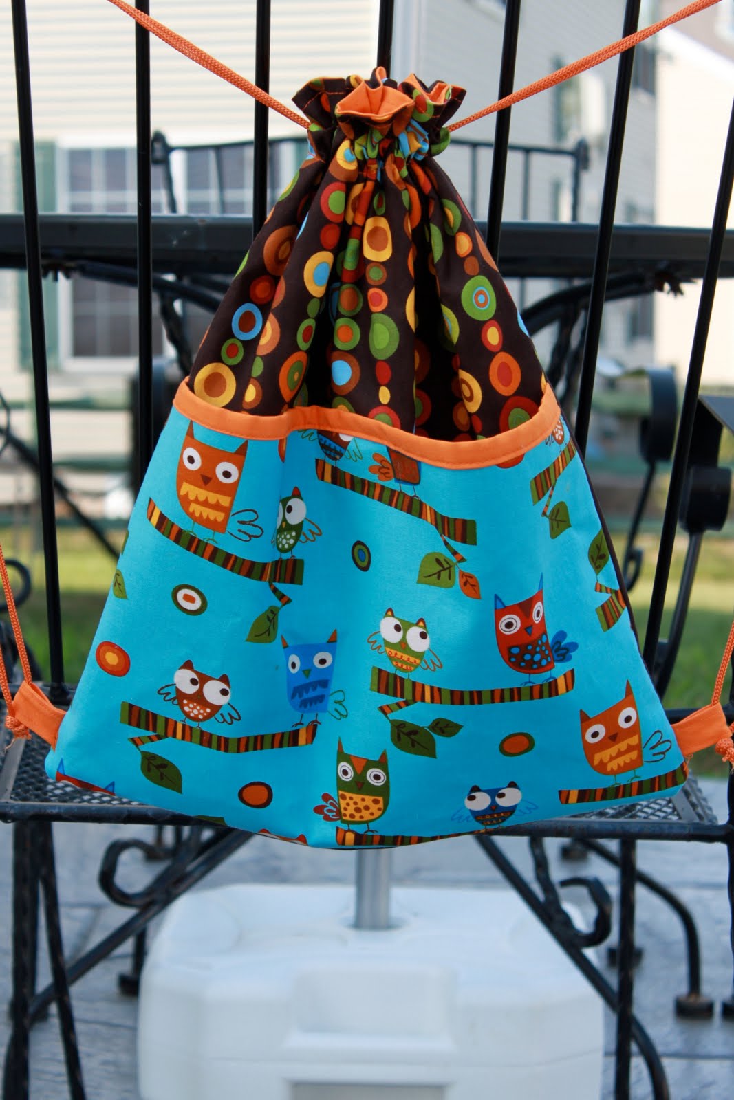 everywhere orange: Drawstring Backpack