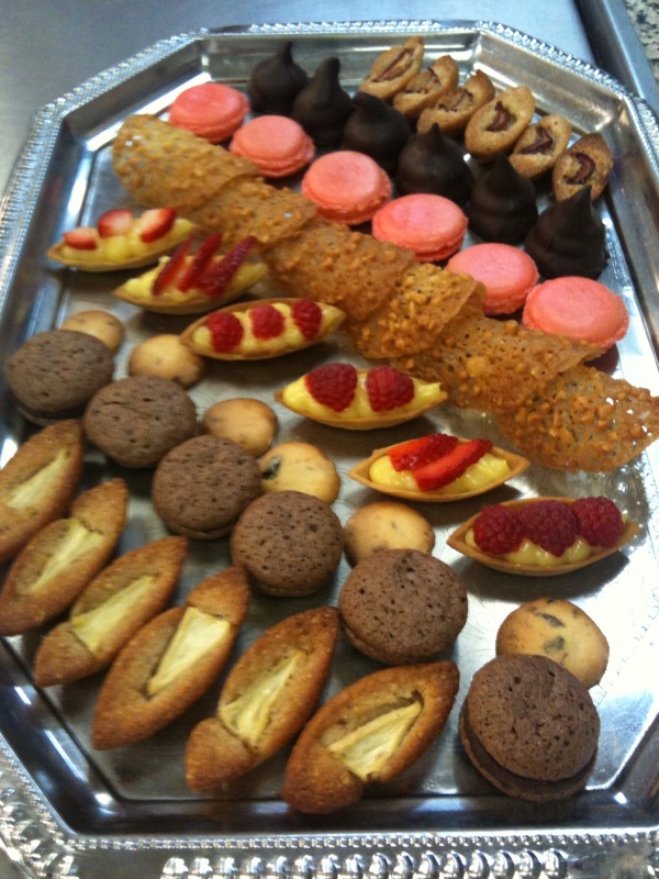 Tompkins Treats: petit four tray