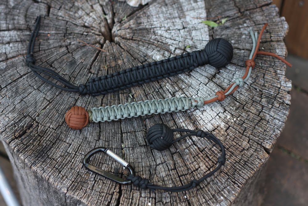 Para-Craftsman: Weapons {paracord creations}