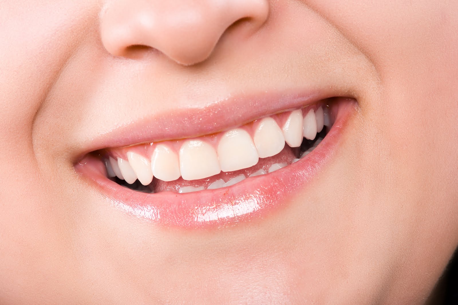 Dental Perfect: Gingivitis: asesino silencioso de tus dientes