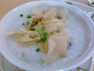 Manila Muncher: Chowking Congee and Siomai