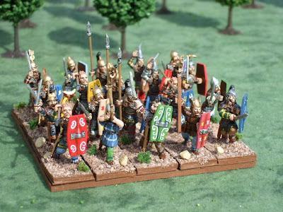 MacPhee's Miniature Men: Old Glory 25mm Gauls