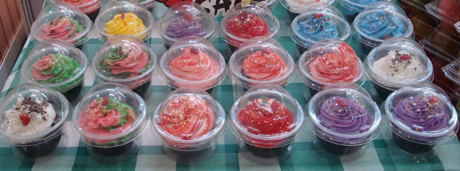"Awina &Trisyia Muffin": Gamba cup cake yang menarik!!!-Edisi Okt