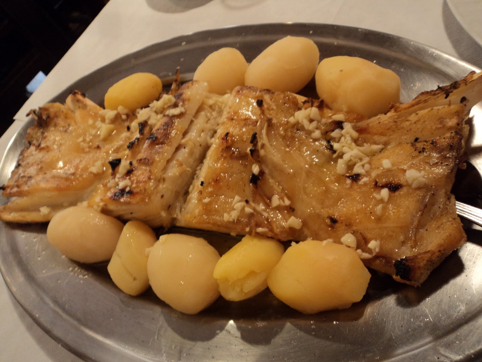 Pedro M. Silva: Restaurante " O Fuso " em Arruda