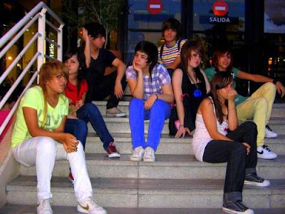 Triibuss UrbAnAss: FLOGGERS