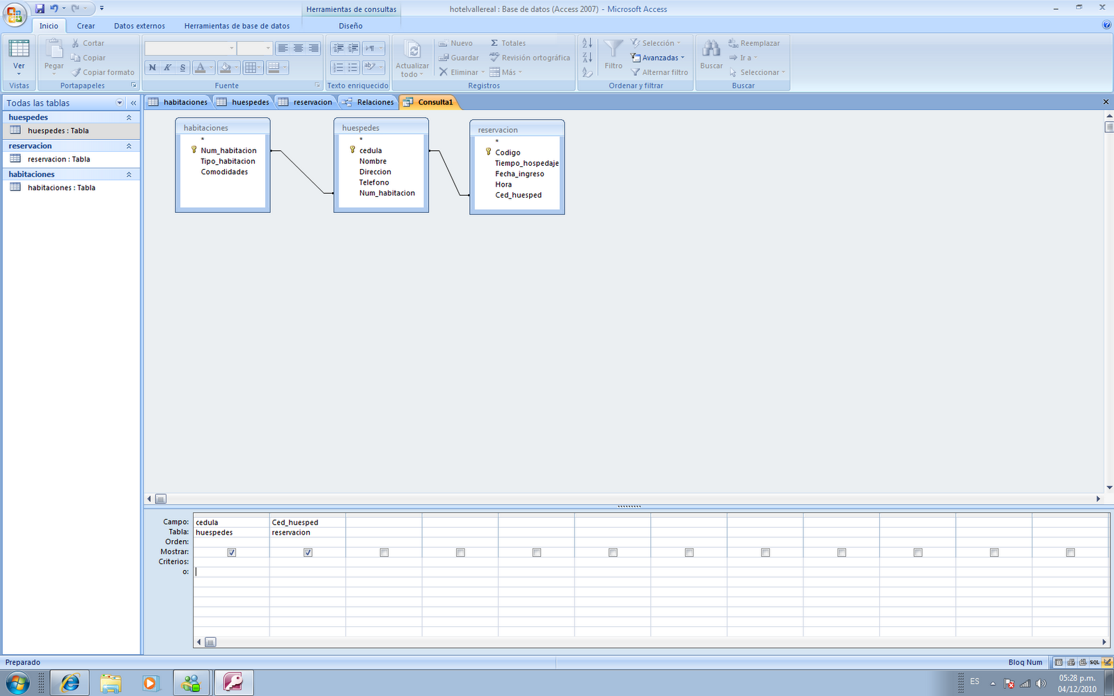 Ciber Lady: Tablas, consultas y relaciones en access