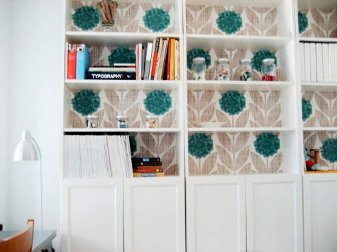 Walls: Wallpaper Inspiration....Bookcases