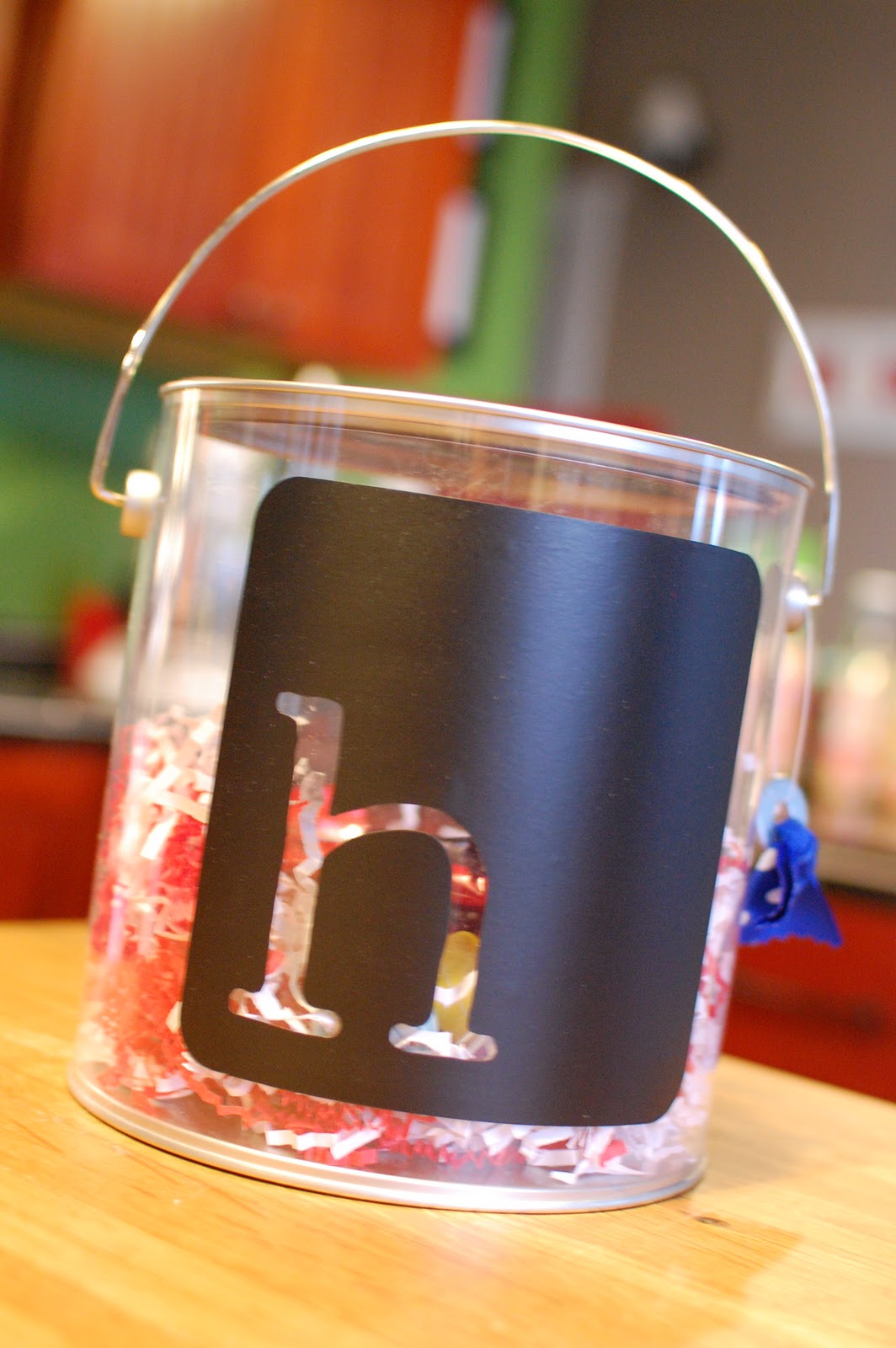 *Random Thoughts of a SUPERMOM!*: Buckets of Love