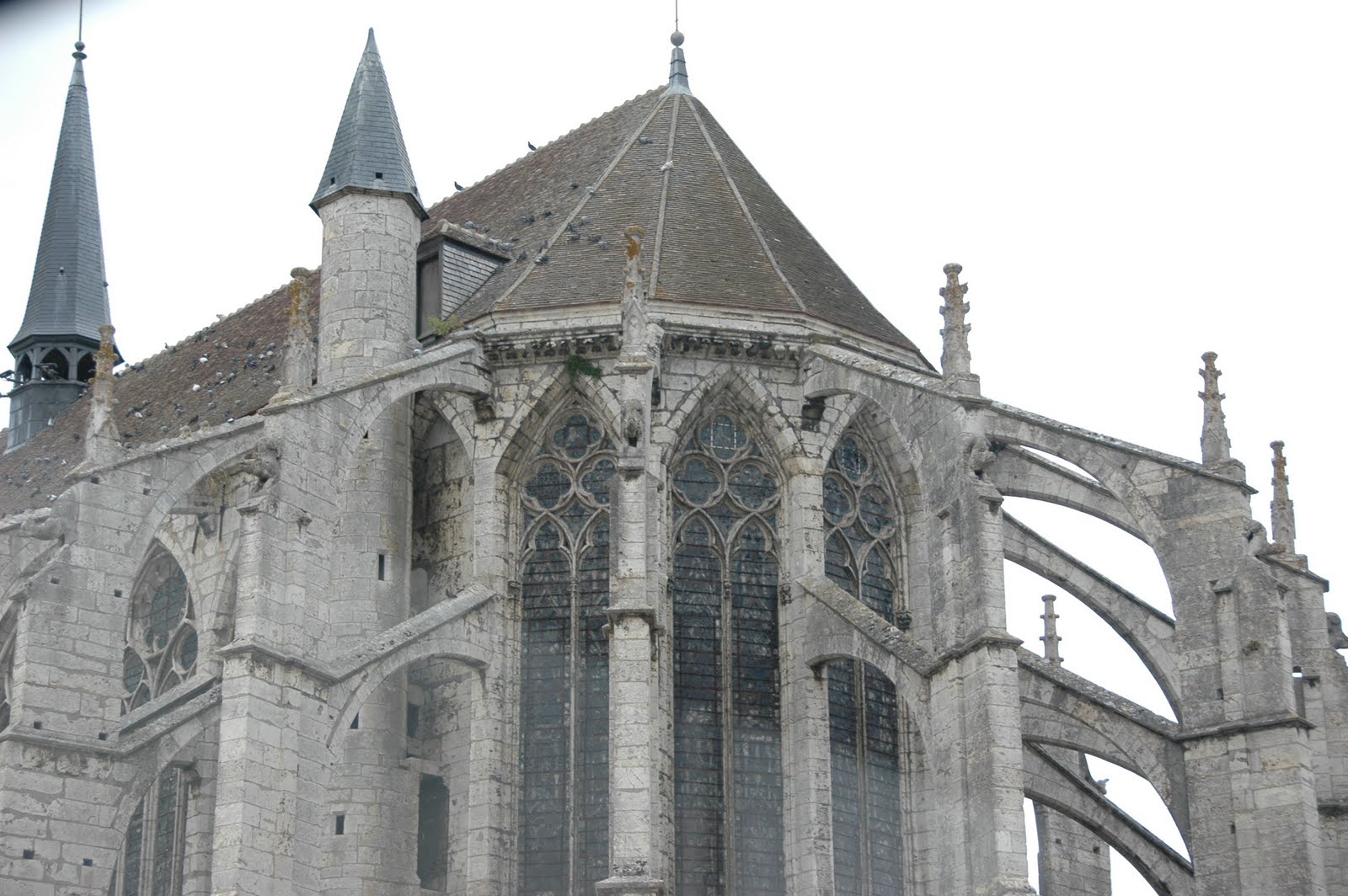 HISTORIA, FILOSOFÍA Y RELIGIÓN: LA CATEDRAL DE CHARTRES