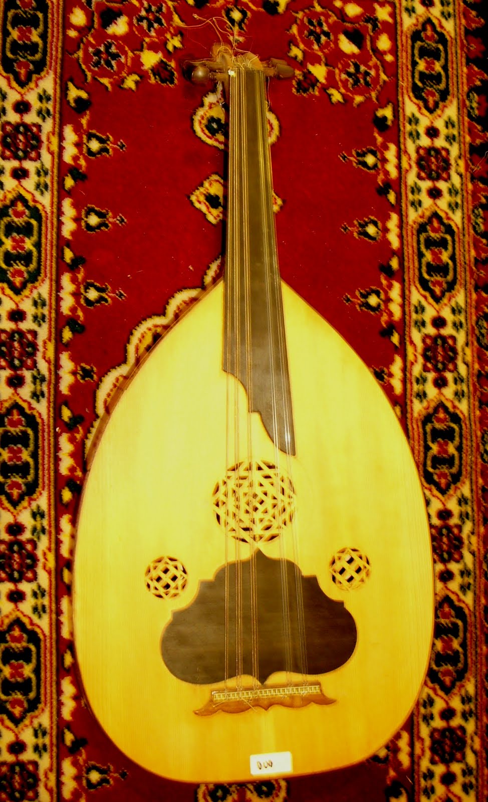 UZMAN ALMERABET: Laúdes (Ud)