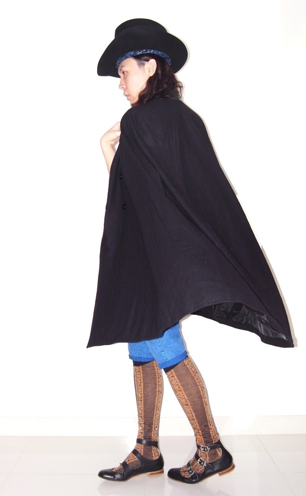 I N D I V I D U A L I T Y: Cowboy with a cape