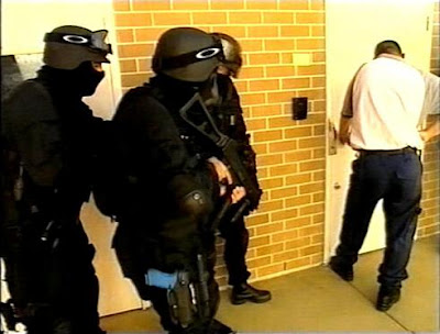 NSW Community News Network Archive: One arrested in random raids: Police