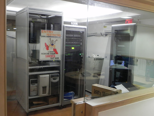 #3 ... Server Room - No Entry | Ahmedabad Daily Photo