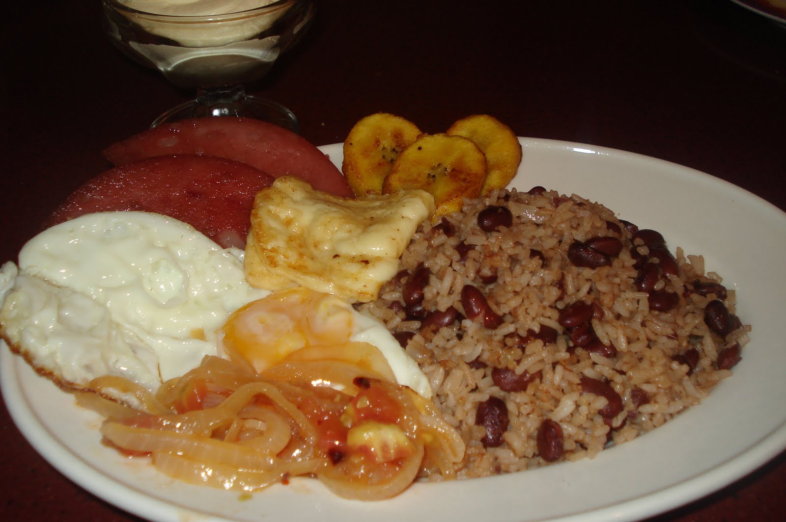 La cocina de Gaby y otras cositas!!: Un desayuno típico
