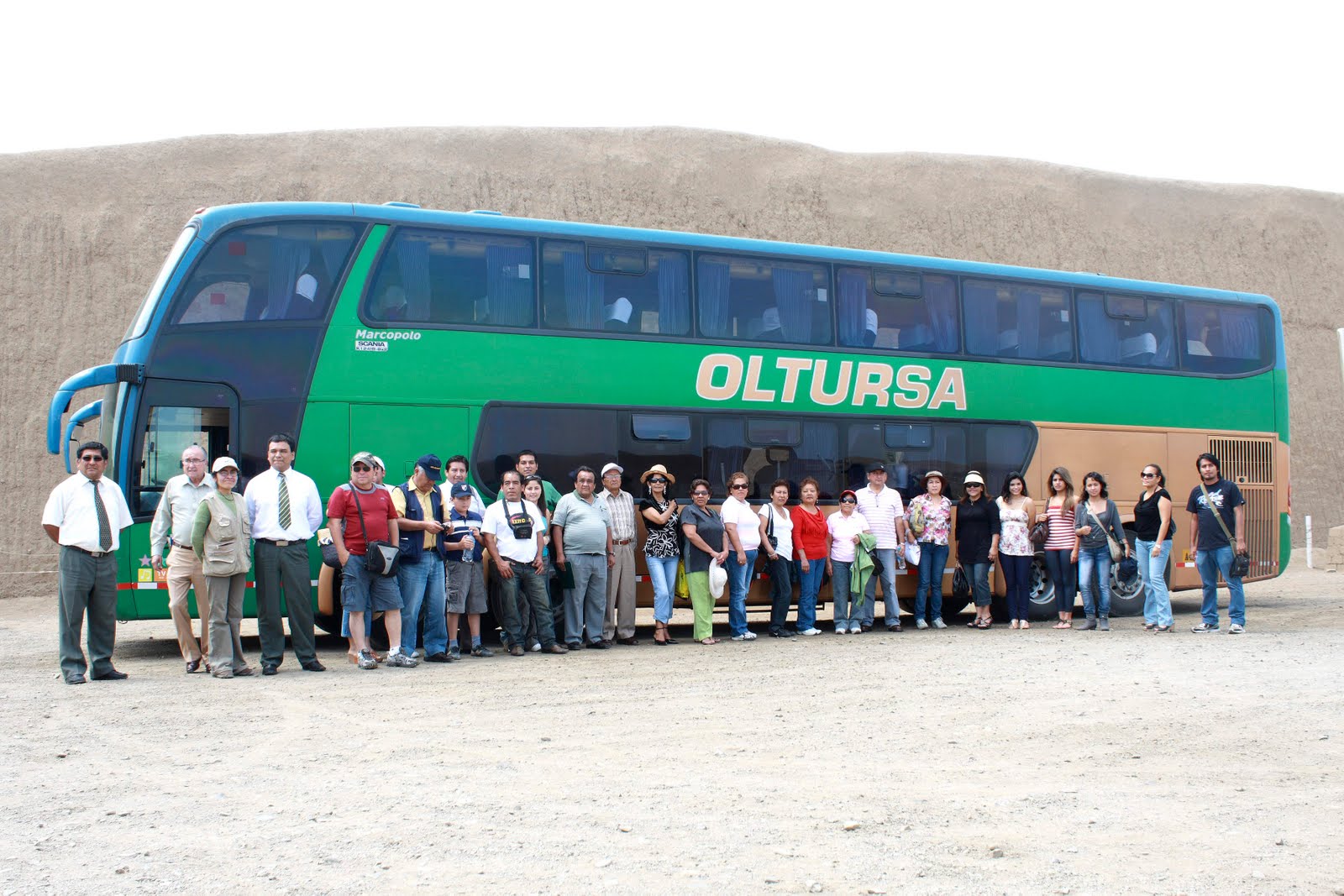 movida social trujillana: INAGURACION DE TOUR VIP OLTURSA