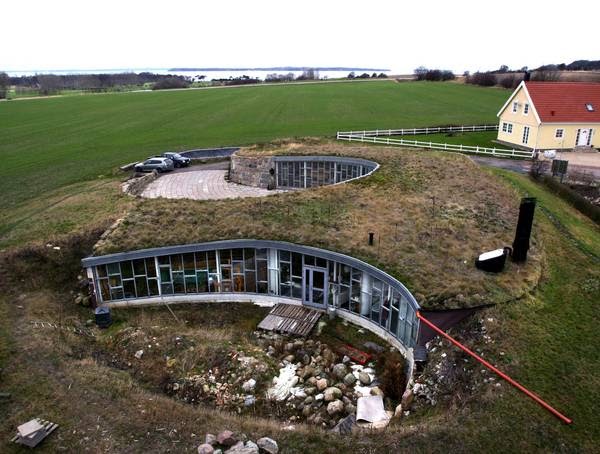 Environmentalist On A Mission: Buildings under soil