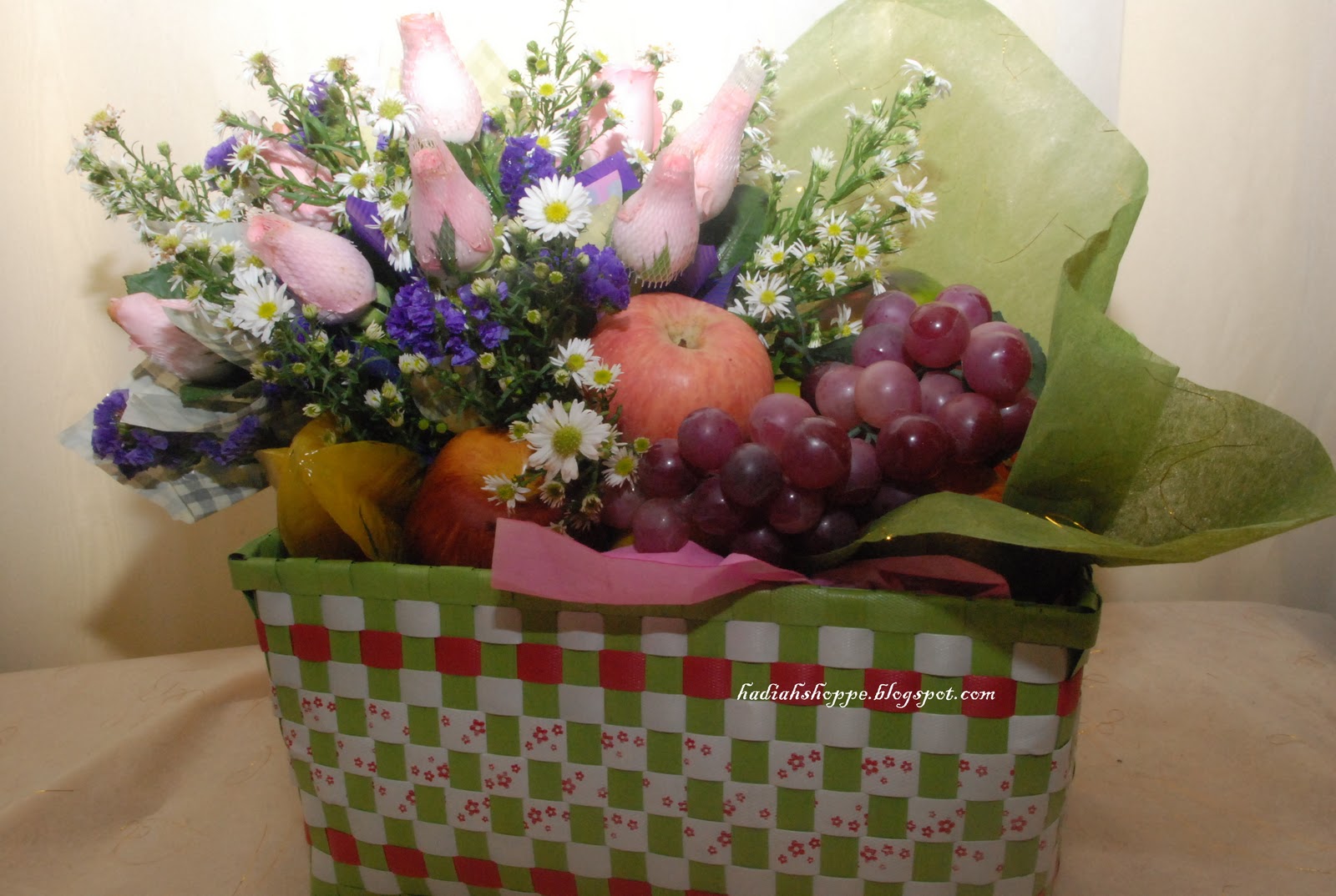 Hadiah Shoppe: Sejambak Bunga, Setulus Ingatan (Tele order 019 7916177)