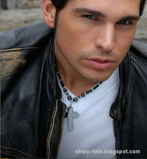 FOTO TE V.I.P. SHQIPTAR: Albert Popaj