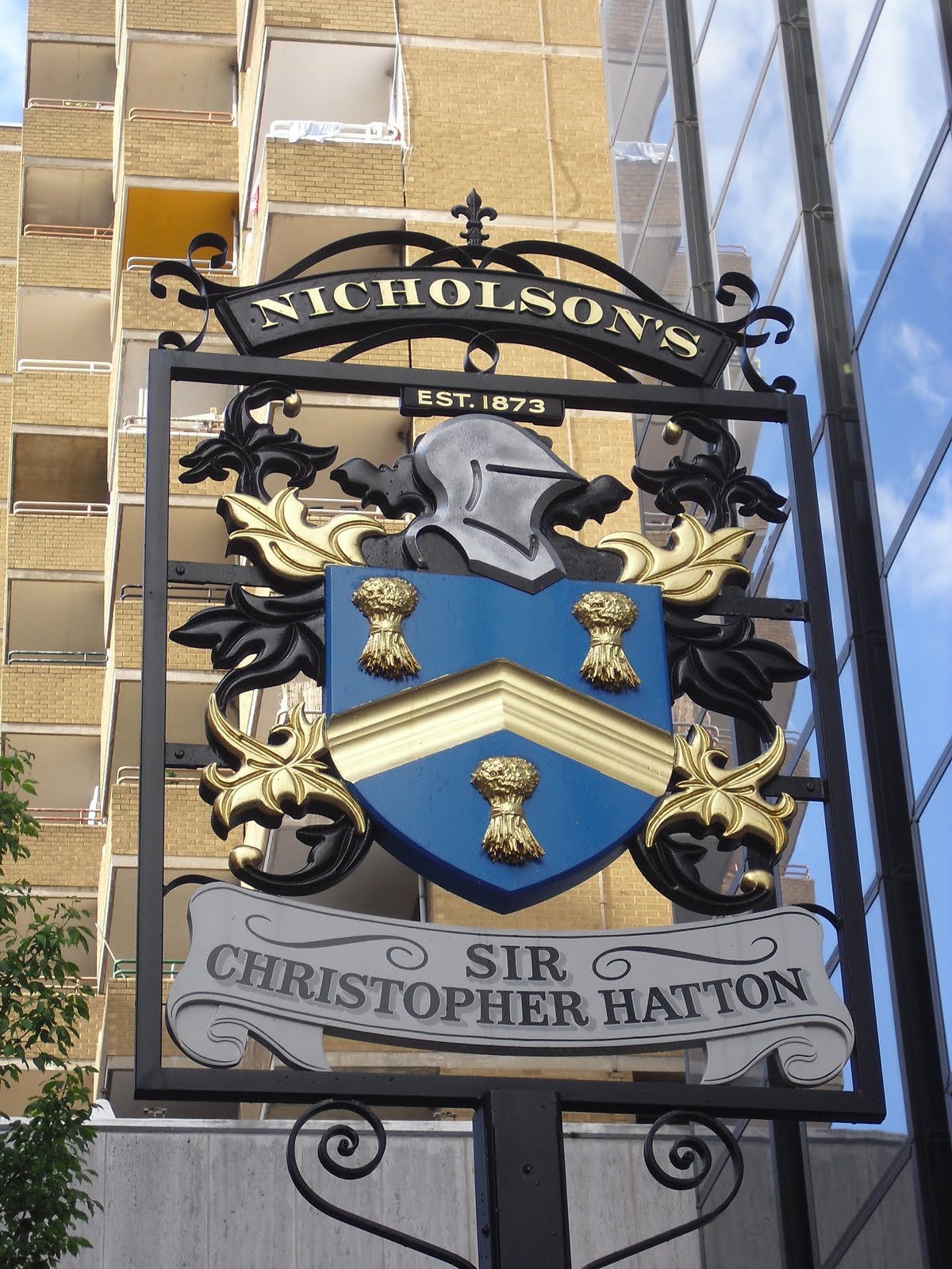 Beer Justice: Nicholson's Pubs