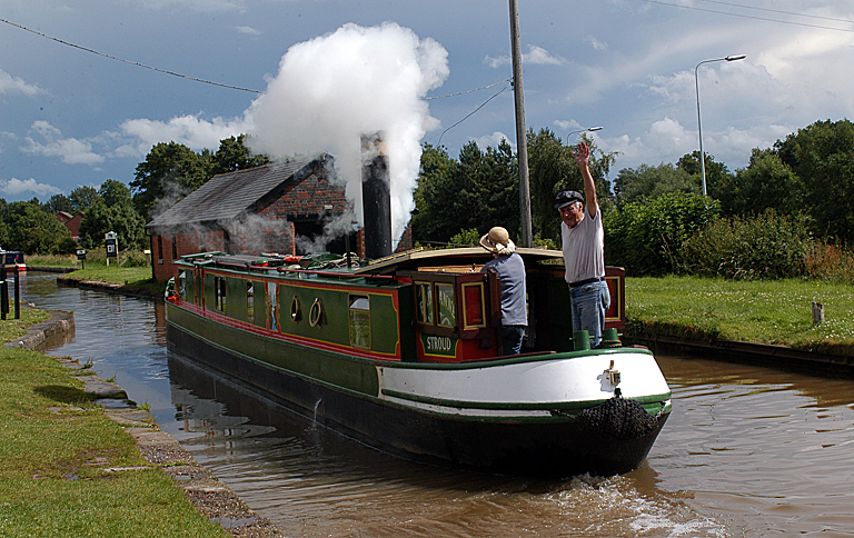 Travels on the U.K canal system with Narrowboat 'San Serriffe': History ...