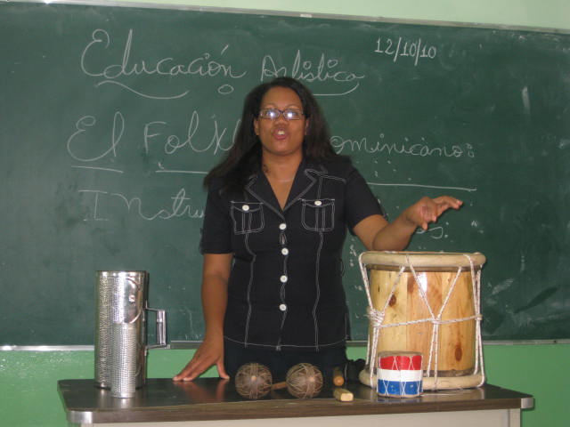 Educa Artística - YMRA: El Folclore Dominicano: