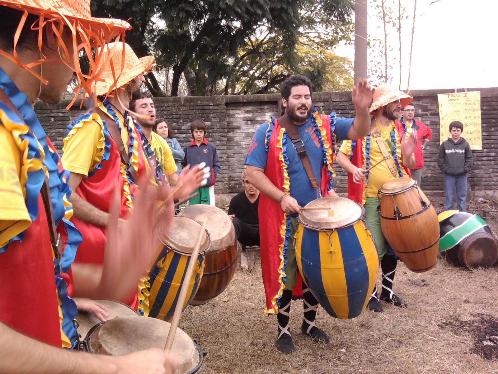 Cuerda de Candombe de Magdalena: ALGUNAS FOTOS DE LA 6ta. LLAMADA...