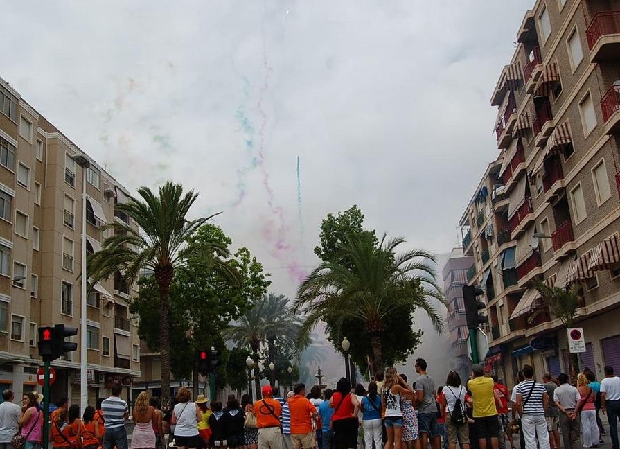 Torrellano: Fotografías Mascletà Torrellano fiestas de verano 2010