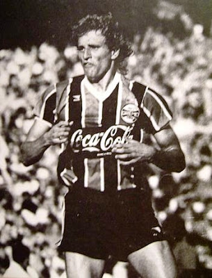 JÁ JOGUEI NO GRÊMIO: Vilson