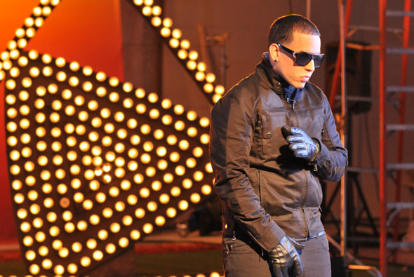 Noticias De Daddy Yankee: El Descontrol Daddy Yankee se lanza en otra ...
