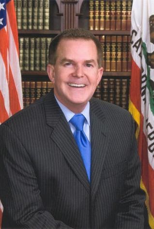 Bakersfield Observed: Roy Ashburn tells Inga Barks: "I am gay"