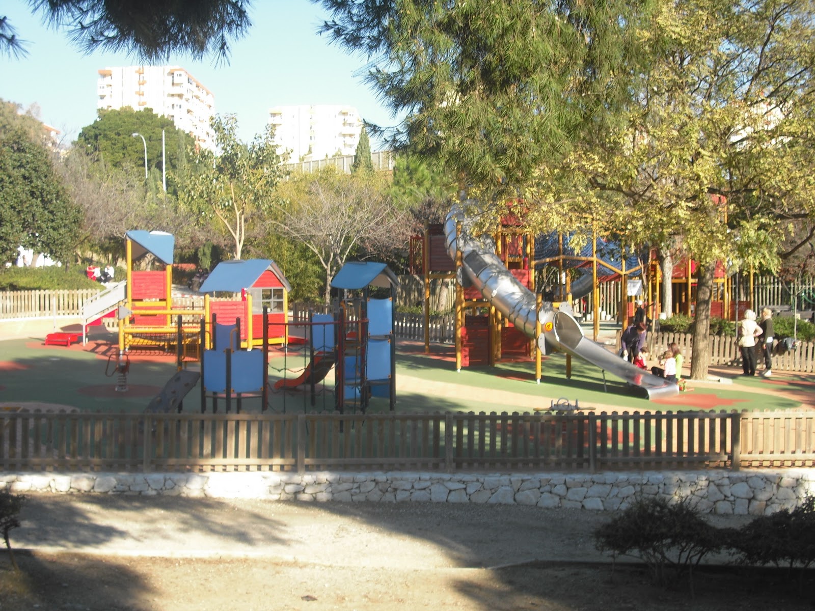 Pacos Paradise: Paloma Park