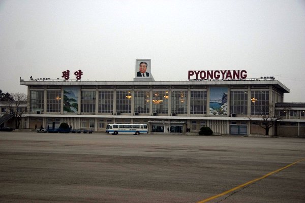dunia transport: Sunan International Airport ( Pyong Yang, Korea Utara )
