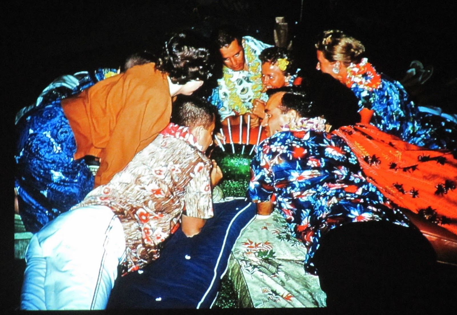 Tikilife: Charles Phoenix Retro Slide Show