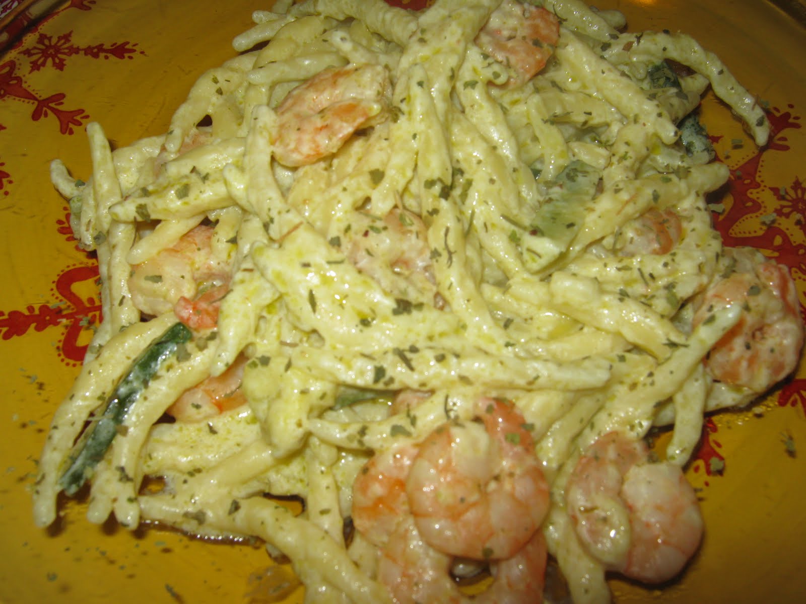 lacucinaromena: PASTE CU CREVETI SI DOVLECEI