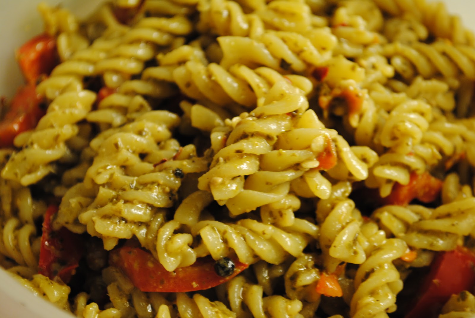Flavors....Simply Spice it Up!!!: Fusilli pasta on the go...