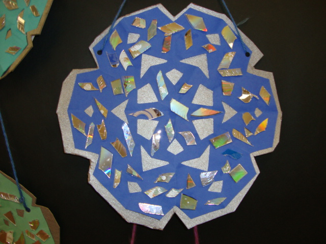 Thomas Elementary Art: 4th Grade Recycled CD Snowflake Mosaic