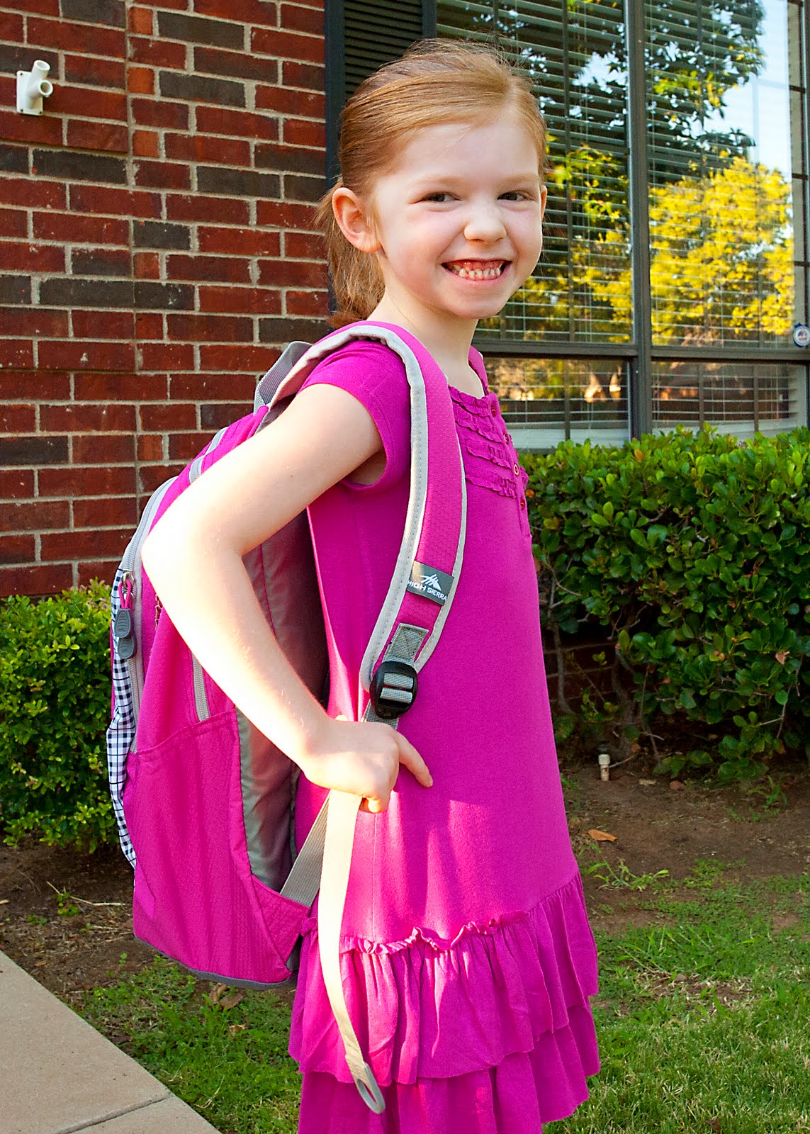 The Johnston Family Tradition: kayleigh's first day of 1st grade