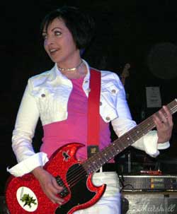 Rebel Alert: Lady Robotika is a Go Go - Jane Wiedlin has been abducted ...