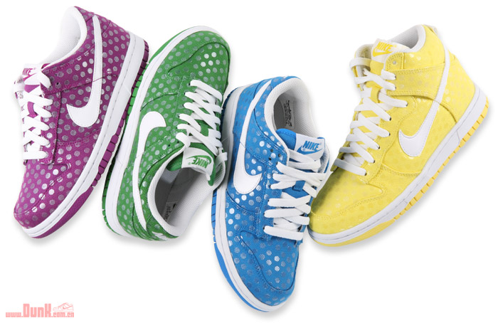 Female Sneaker Fiend: WMNS Nike Dunk Hi clear sequin