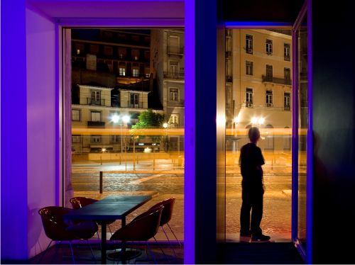 The Lisbon Guide: Left Bar